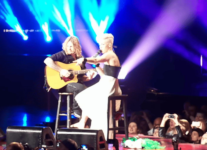Pink Stops Mid-Song to Comfort a Crying Little Girl During Her Concert ...