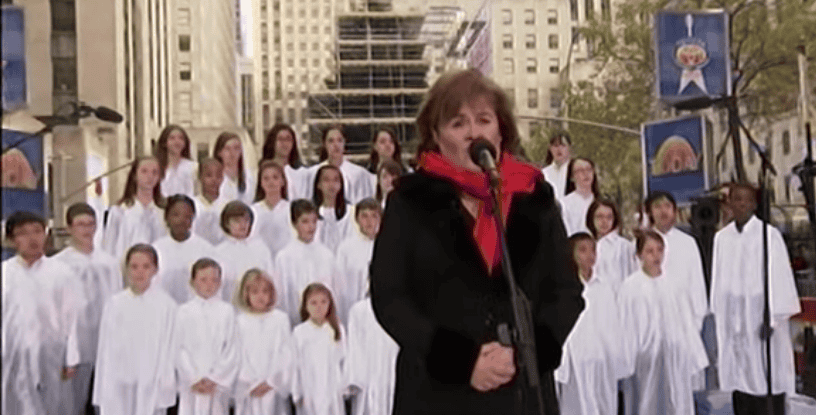 Susan Boyle’s Stunning Christmas Performance at Rockefeller Center Will ...