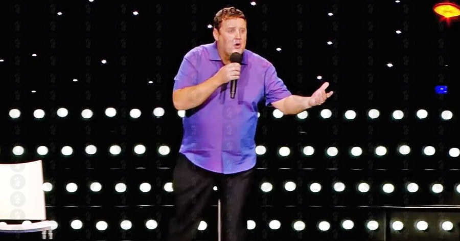 Peter Kay’s Misheard Lyrics routine is a comedic gem that will have you ...