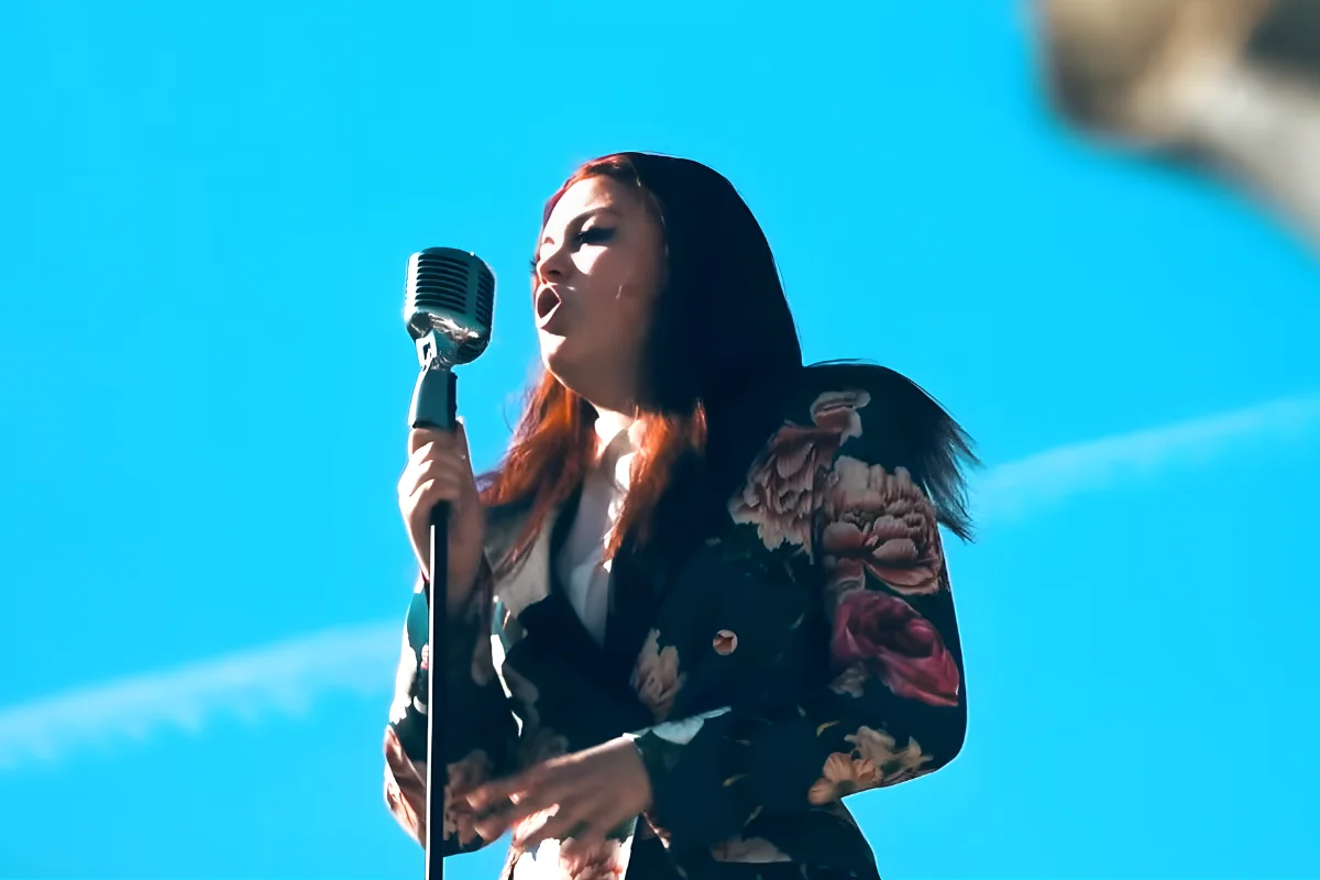 Attitude, Raw Power, and a Beat You Can’t Ignore Courtney Hadwin’s New ...