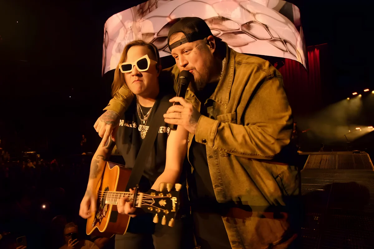 Jelly Roll and Alexandra Kay's Gritty Garth Brooks Cover Lit Up Orlando ...