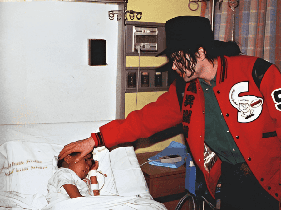 Watch Michael Jackson’s Tender 1993 Hospital Visit: The King of Pop’s ...