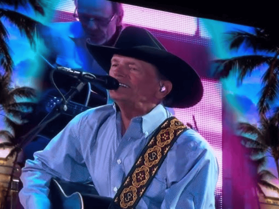 George Strait's 'Give It Away' Performance Stuns Jersey Crowd – The ...