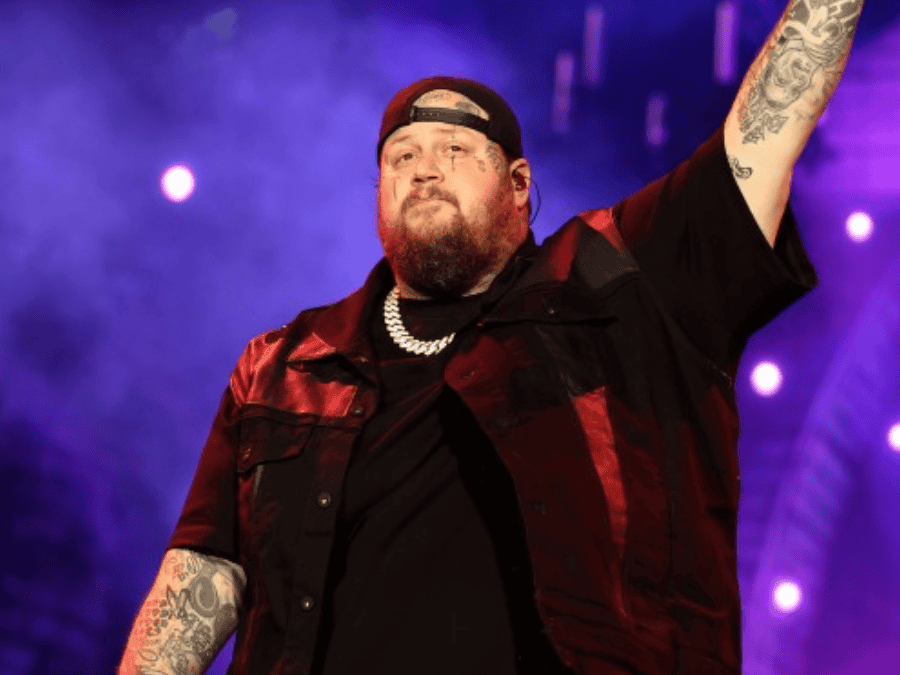 A Night to Remember: Jelly Roll Lights Up Minot with Heartfelt Music