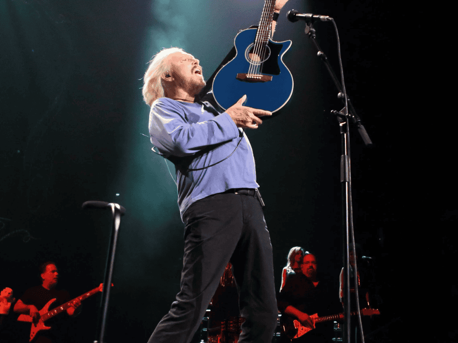 Barry Gibb Brings ‘Tragedy’ to Life: A Rainy Night Filled with Heart ...