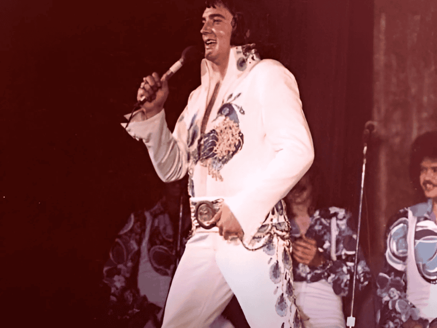 When Elvis Presley Sang ‘An American Trilogy’ the Crowd in Omaha Felt ...