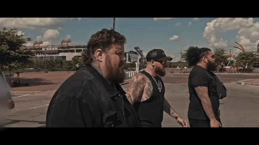 Jelly Roll Stuns Fans with Surprise Duet, Watch the Family Moment With ...