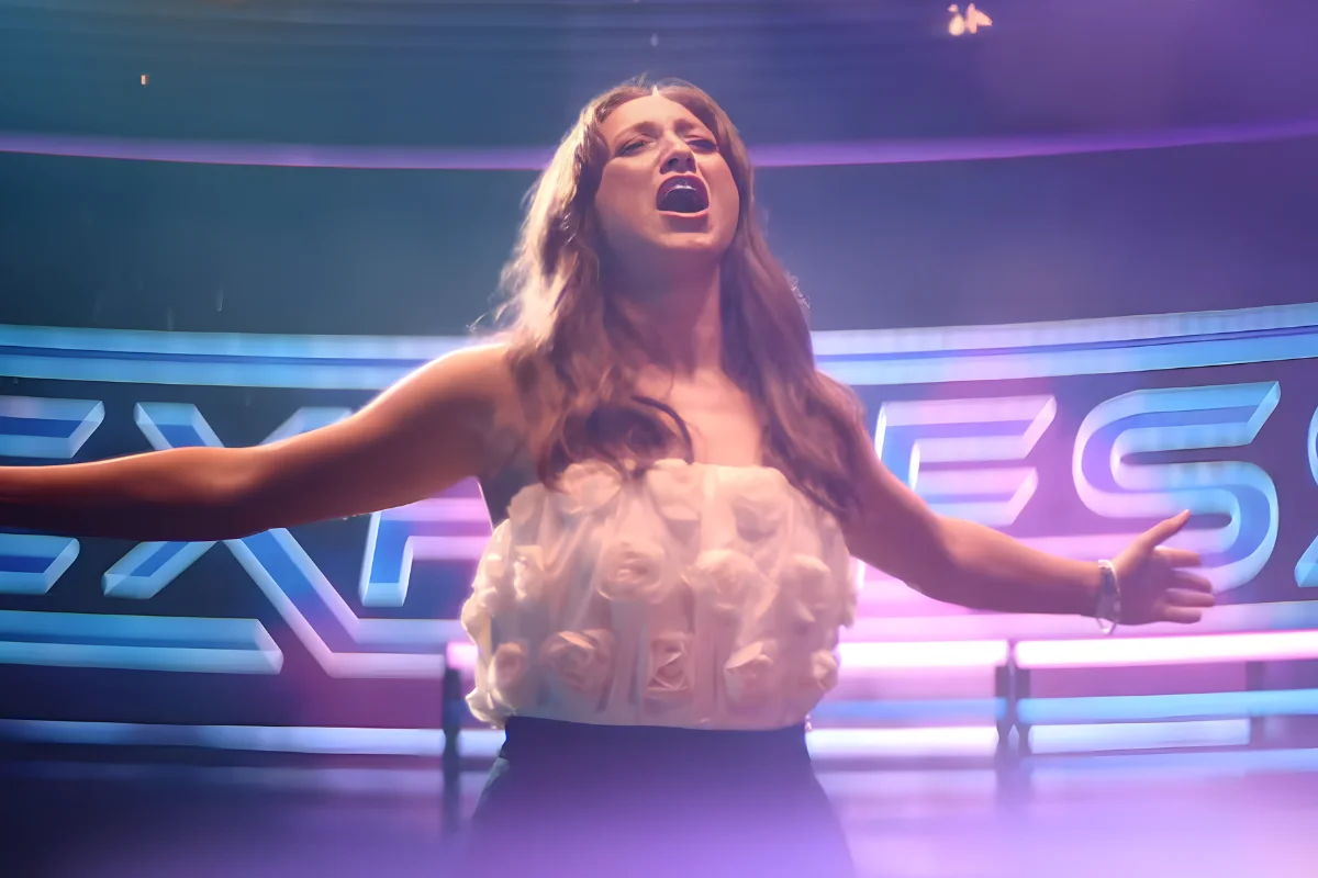 The Voice That’s Stopping Everyone in Their Tracks: Sydnie Christmas on ...
