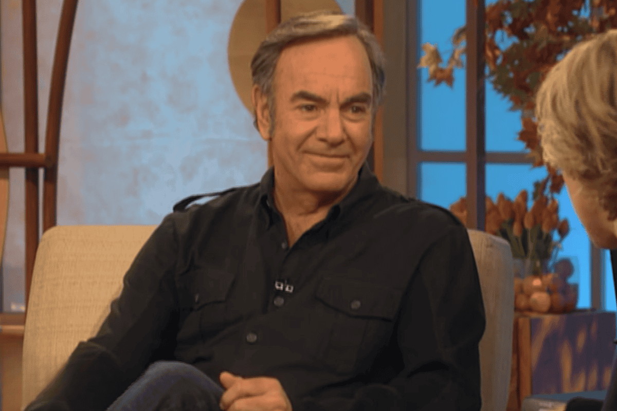 How Neil Diamond Turned His Songs Into a $300 Million Fortune