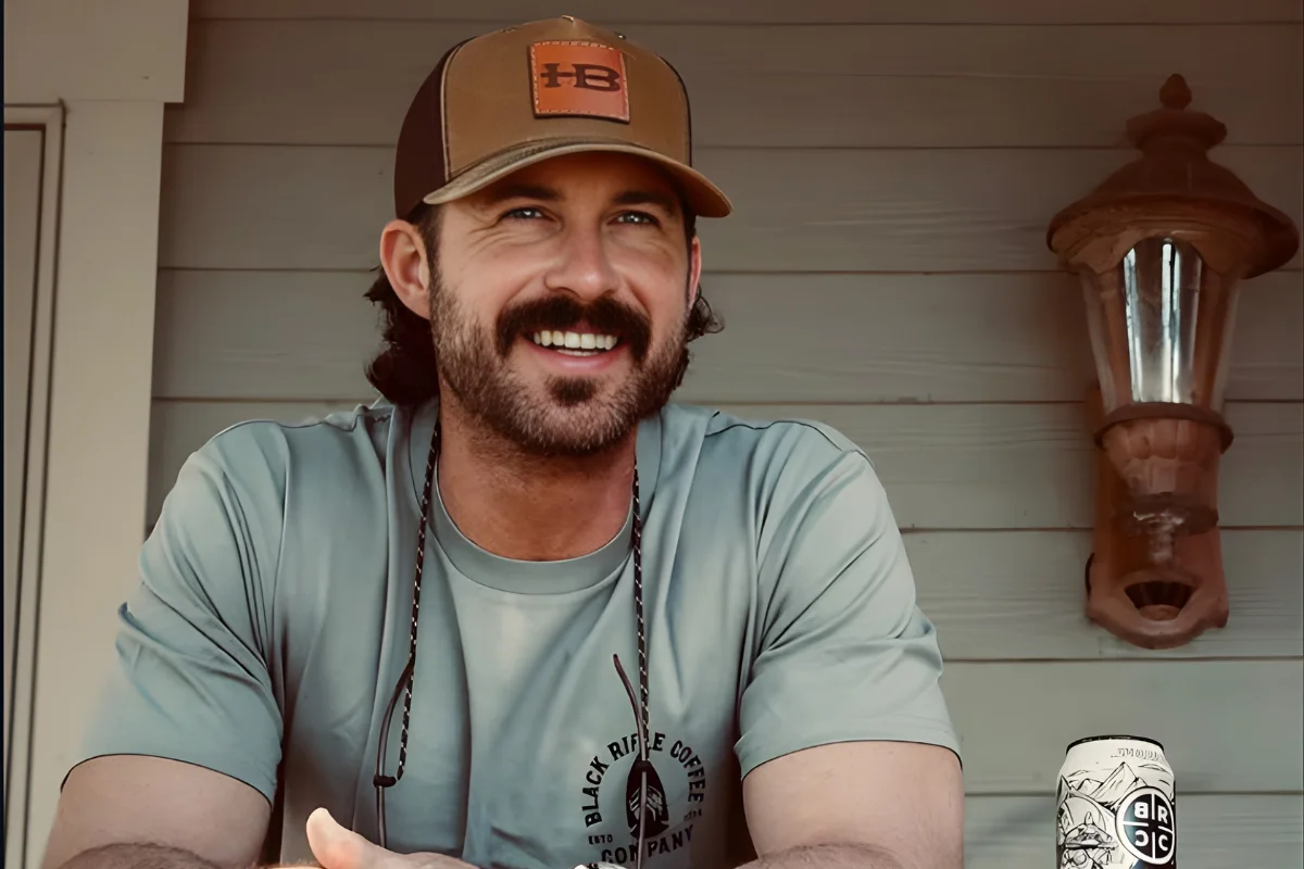 Riley Green Knows How To Tribute Country Legends