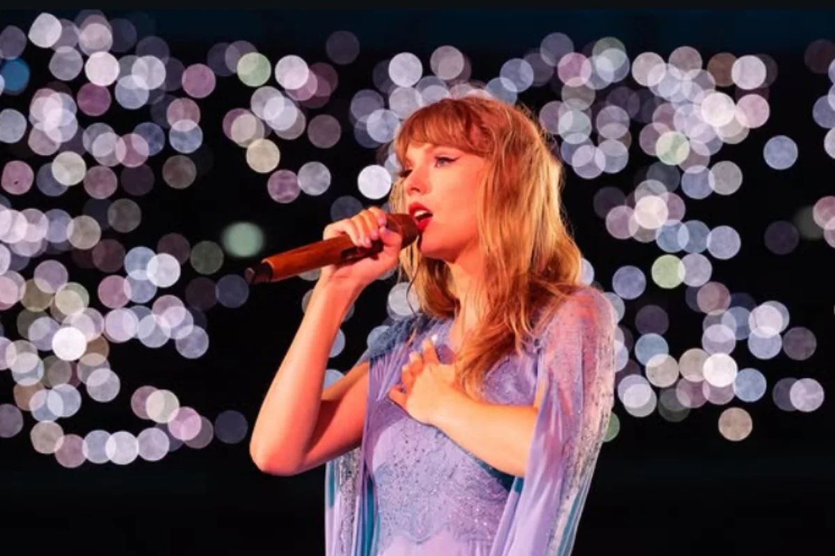 17 Taylor Swift Deep Cuts Every Fan Should Know