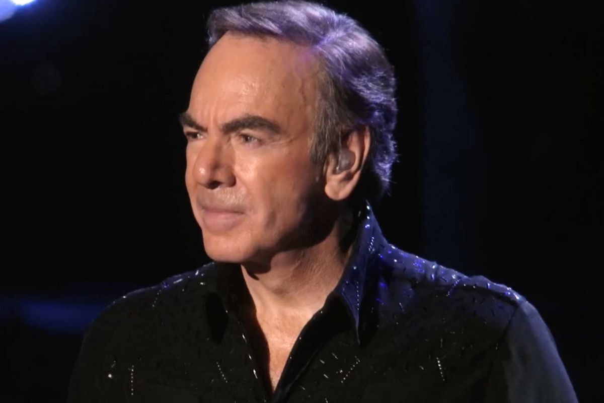 43 Years Later, Neil Diamond and Lulu Finally Shared This Song