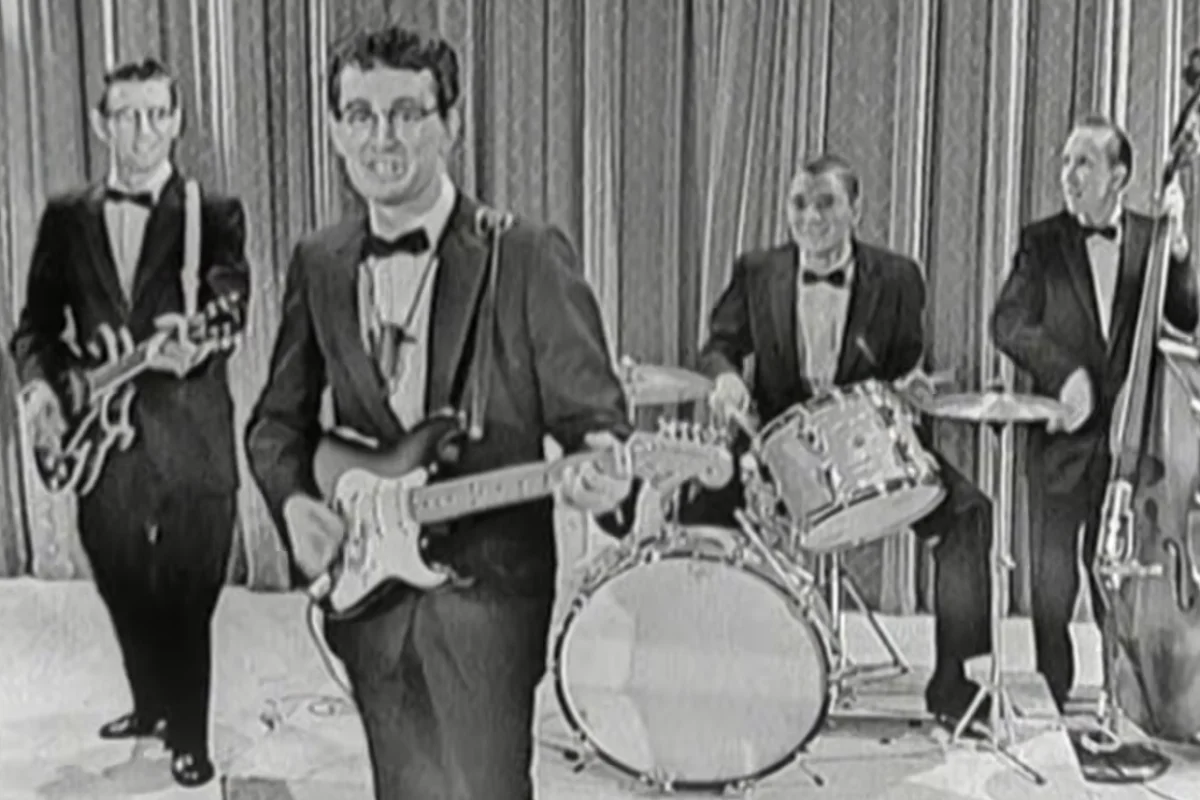 Buddy Holly’s Secret Battle on Live TV During the Song Oh Boy