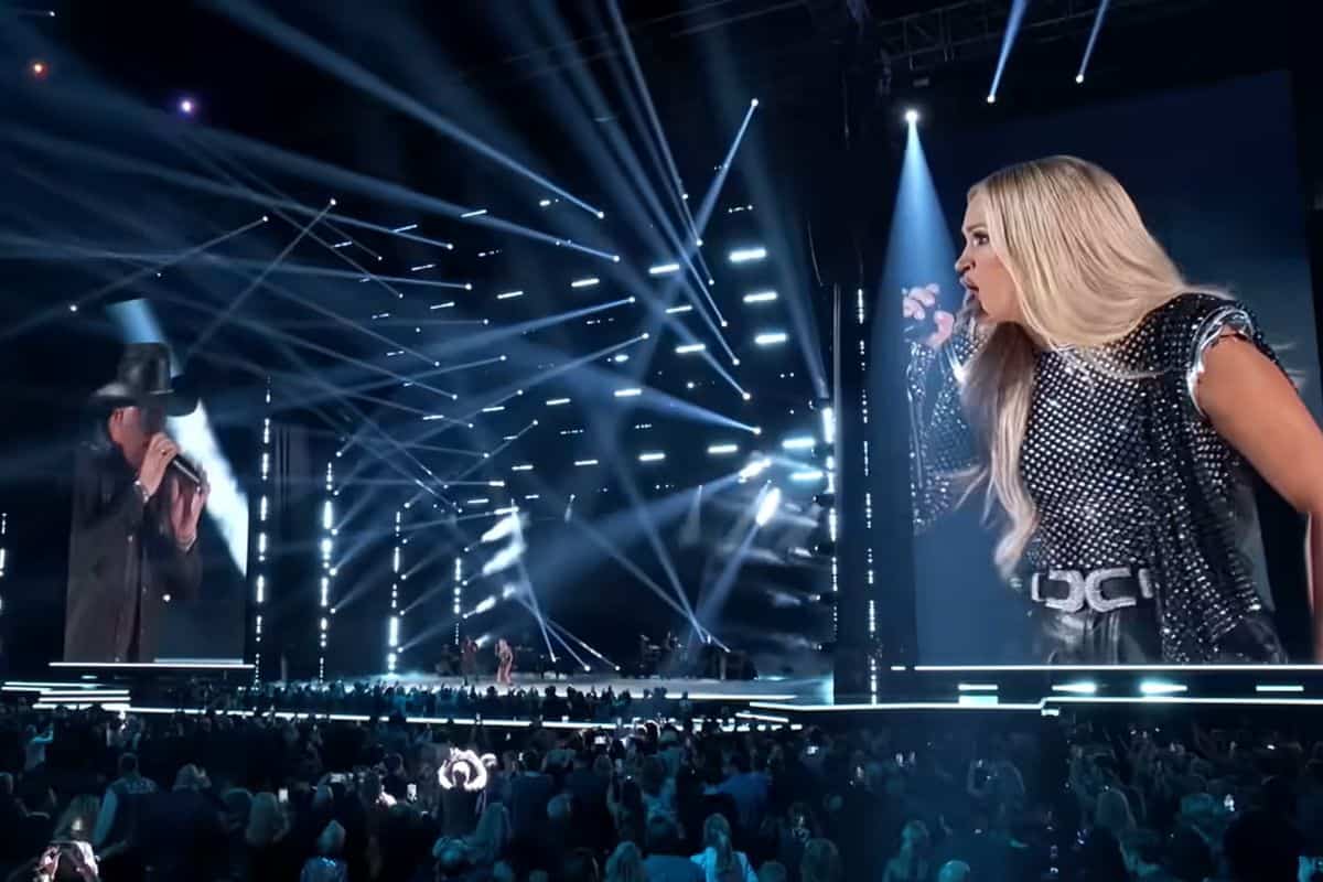 Carrie Underwood Fans Say the ACM Awards Crossed a Line